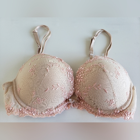 Ambrielle | Intimates & Sleepwear | Ambrielle Bra | Poshmark